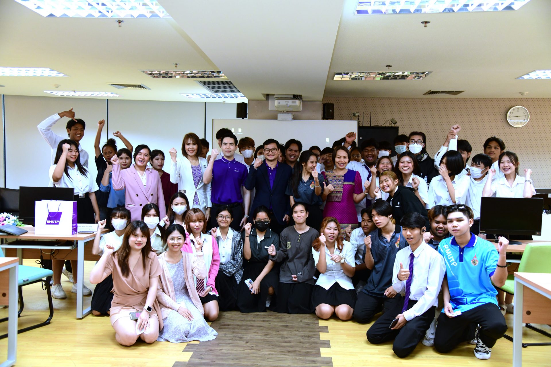 ราชมงคลพระนคร จัดอบรมทำแผนธุรกิจเชิงสร้างสรรค์และนวัตกรรม “RMUTP SANDBOX” – มหาวิทยาลัยเทคโนโลยี ...