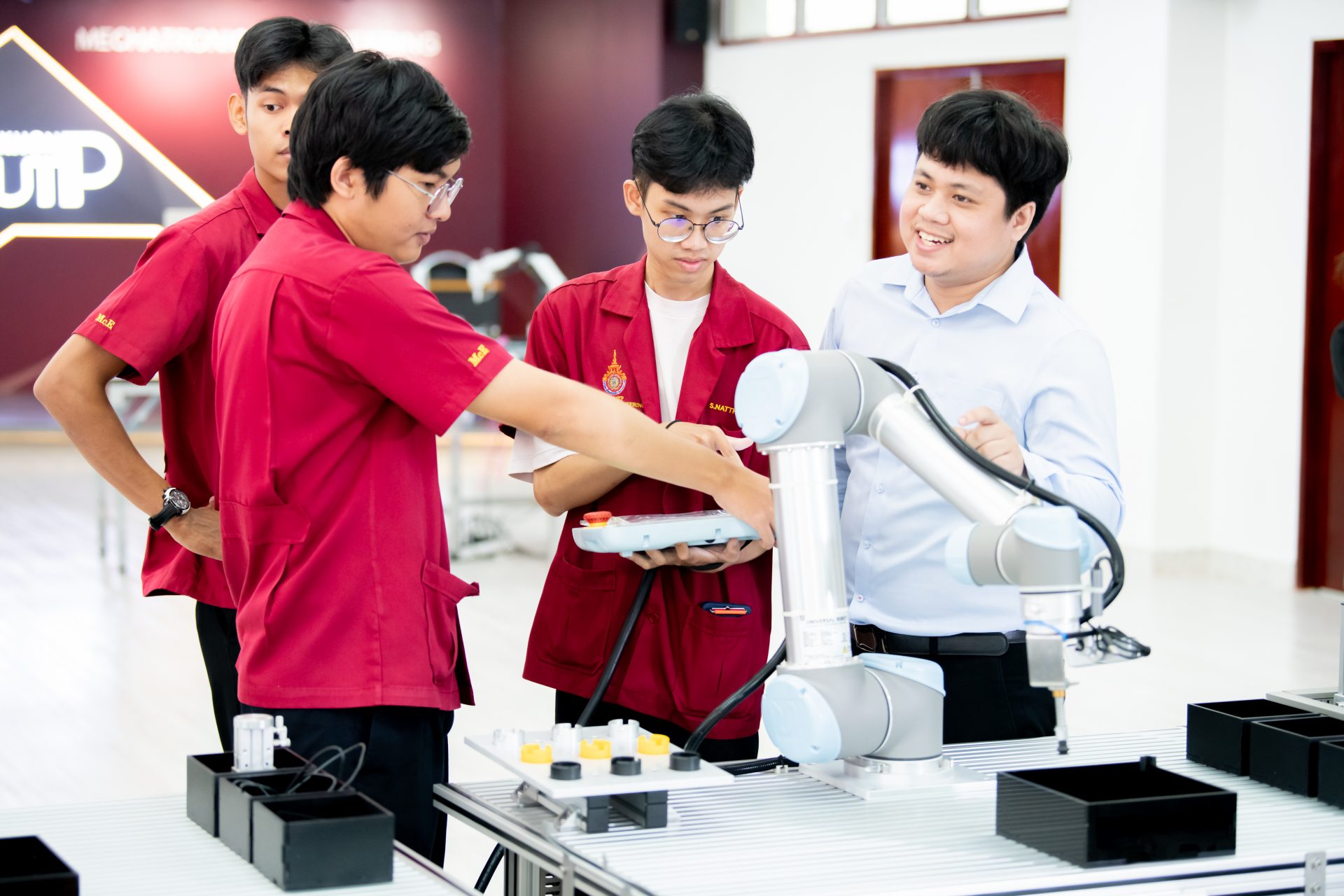 ราชมงคลพระนคร เปิดรับตรงไม่ร่วมทีแคส ปี 67 ม.6-ปวช.-ปวส ต่อป.ตรี กว่า 8 พันที่นั่ง – มหาวิทยาลัย ...